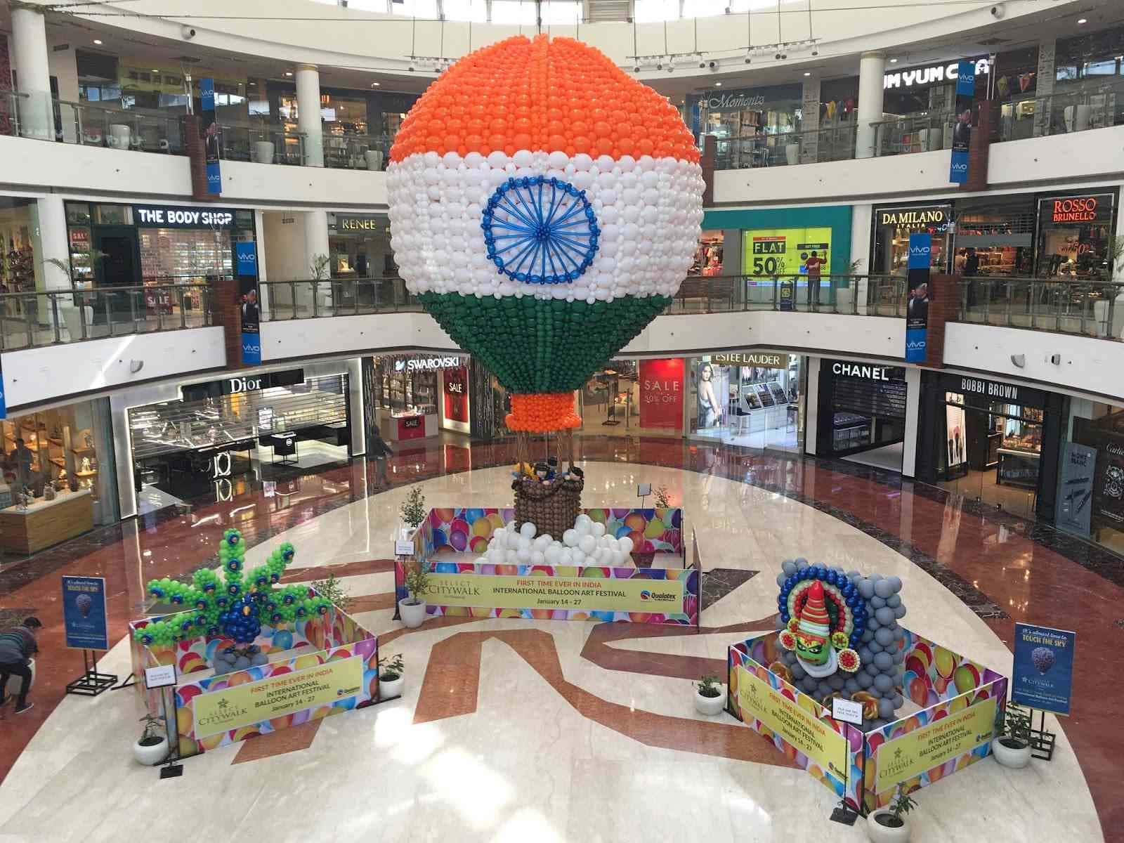 10 Balloon Sculpture Ideas That Will Blow Your Mind | Blog